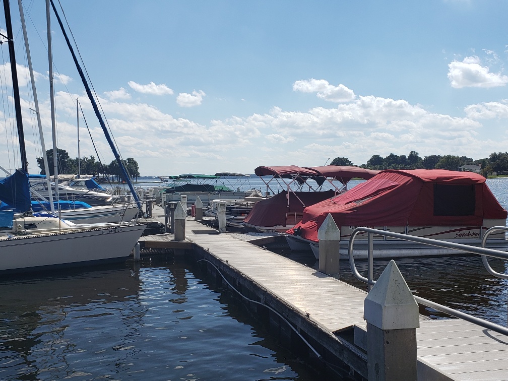 Lake Harris Boat Rentals from Marinas start at $225