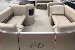 Old Hickory Lake Boat Rentals from Marinas starting at $350